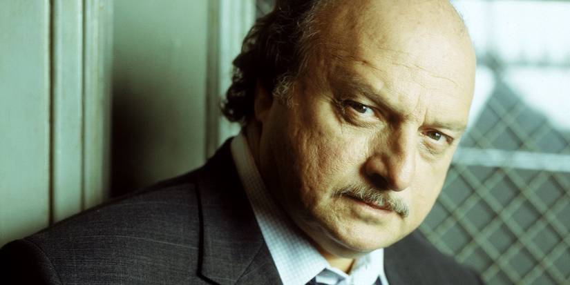 10 Greatest Network Cop Show Actors Of All Time (Number 1 Is Undisputed)