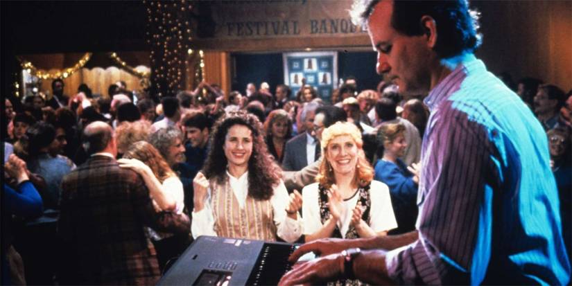 How Many Times Bill Murray's Phil Relives Groundhog Day In The Movie