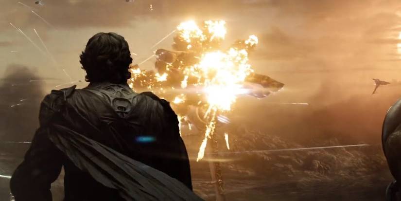 11 Biggest Differences Between James Gunn's Superman And Zack Snyder's ...