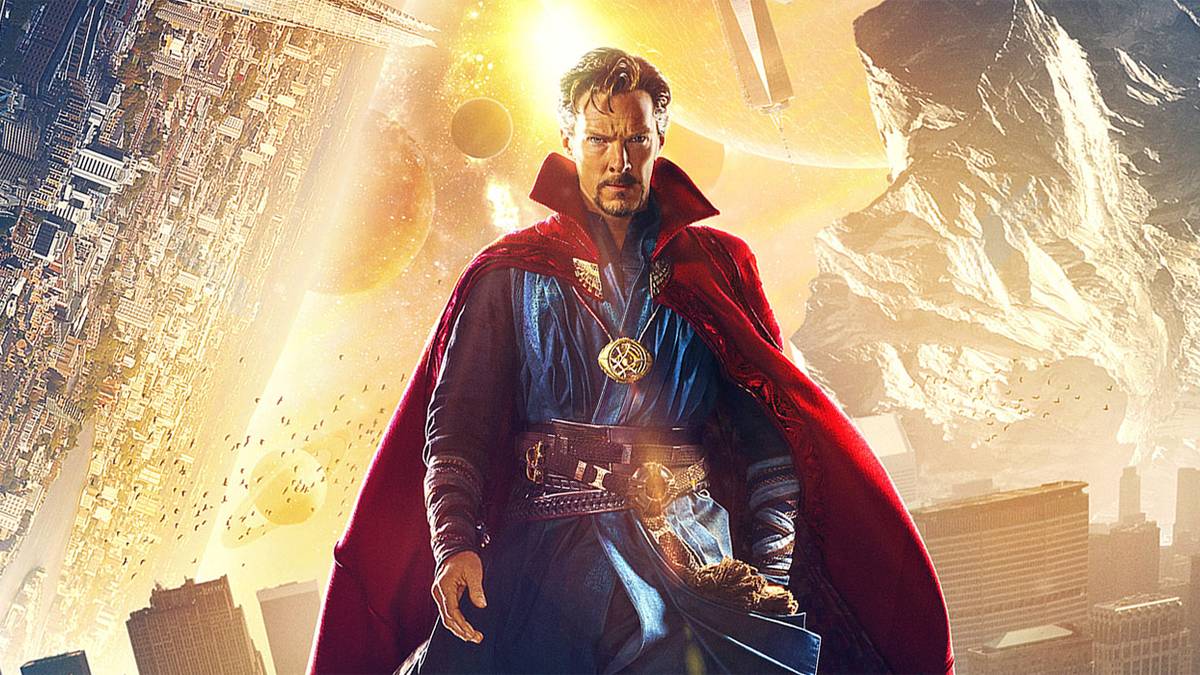 25 Behind-The-Scenes Photos That Completely Change Doctor Strange
