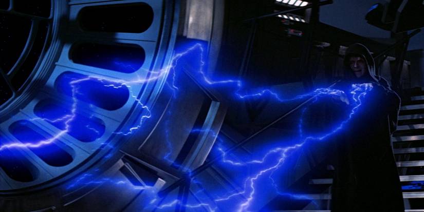 Star Wars: 20 Wildest Things About Palpatine’s Anatomy