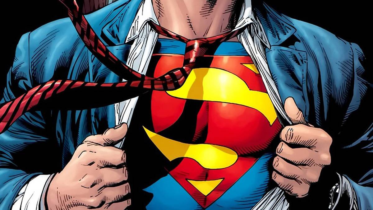 Dc Reveals Superman S New Suit