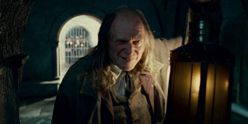 Is McGonagall Argus Filch's Mom? How The Squib Came To Hogwarts