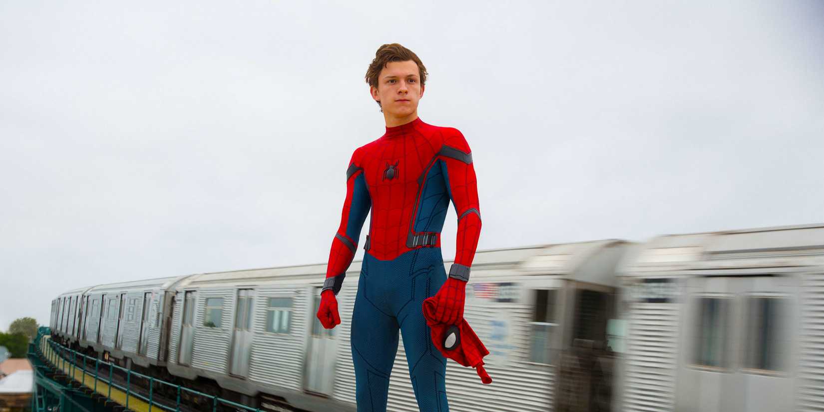 Spider-Man's New Costume Totally Breaks A Major MCU Rule (& It's About ...