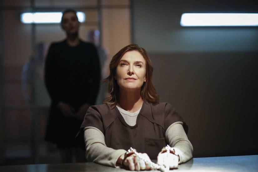 Supergirl: 'Luthors' Photos Highlight Lena & Lillian