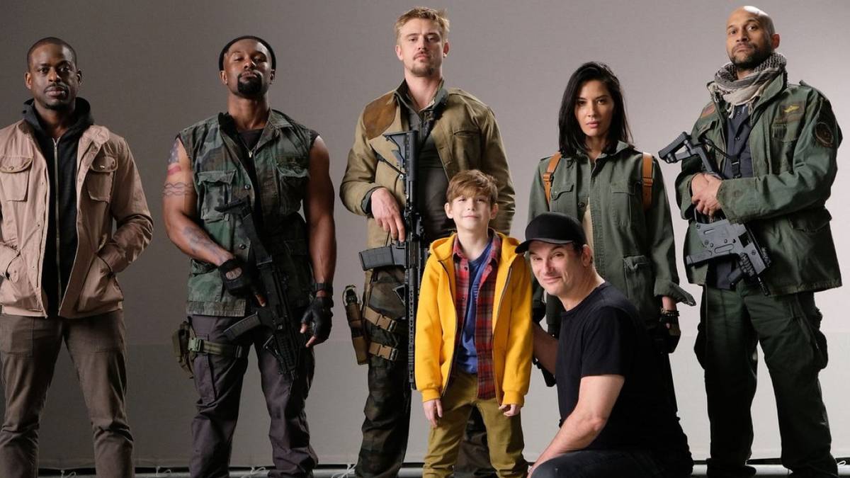 The Predator: Official Cast Photo Arrives As Filming Begins
