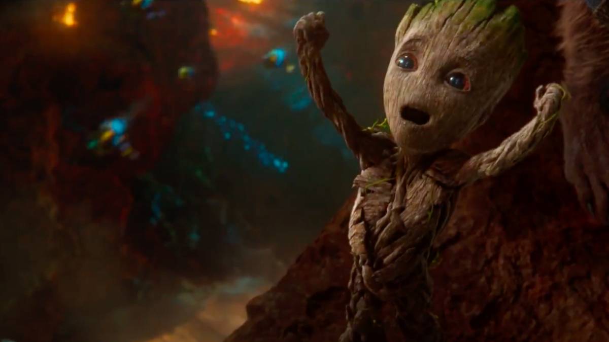 Guardians 2 TV Spot: Baby Groot V Dinosaurs