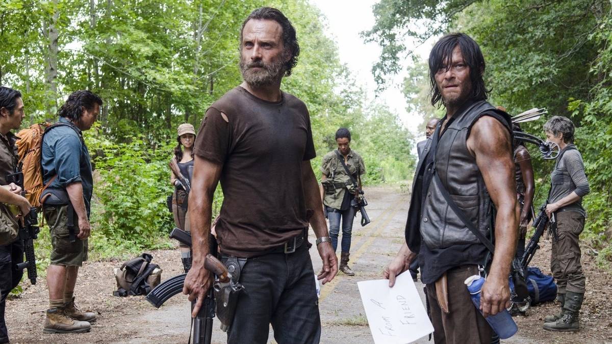 Andrew Lincoln Sighting Sparks TWD Spinoff Appearance Speculation