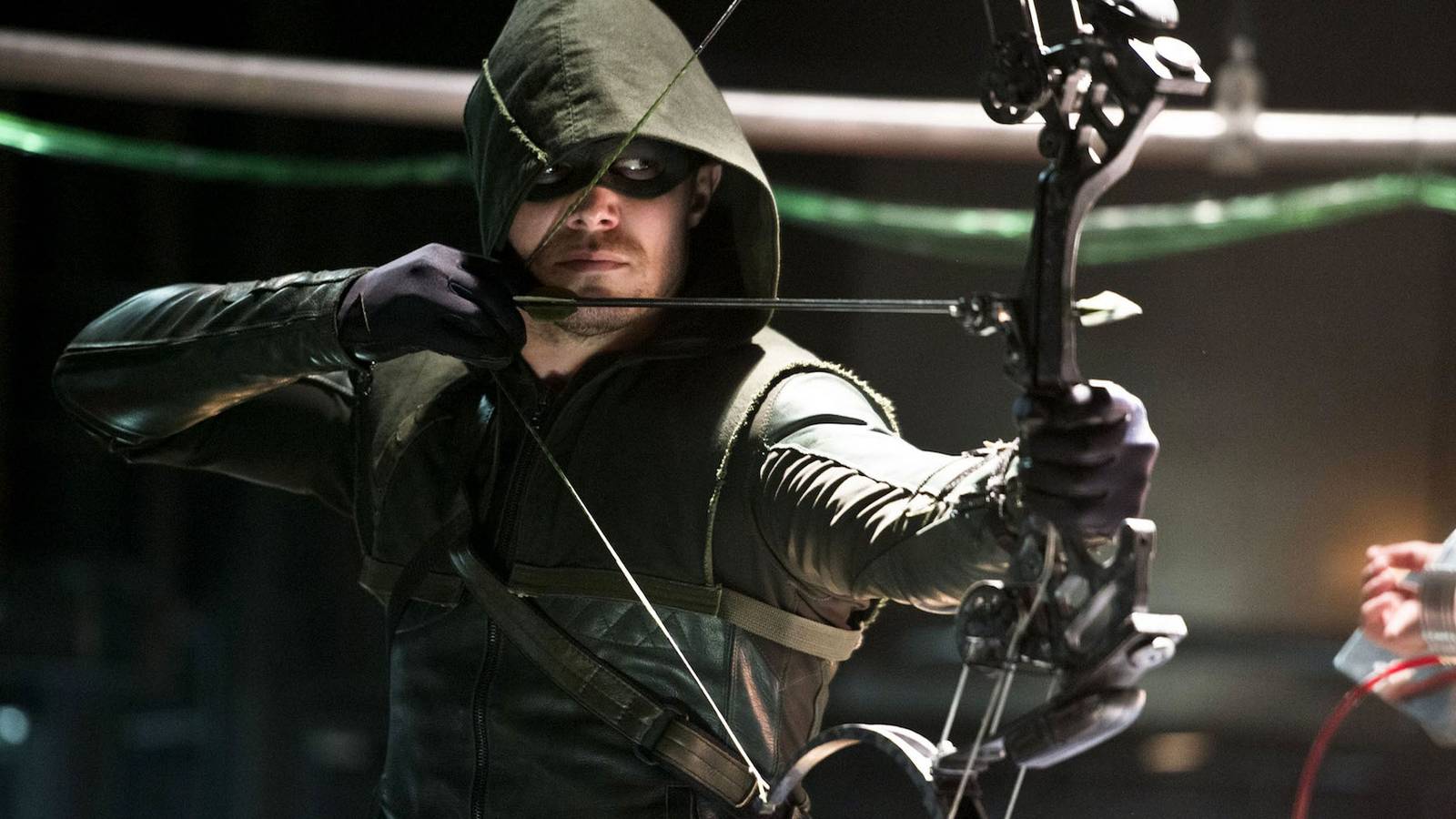 Arrow Will Have Surprising Alliances To Fight Prometheus