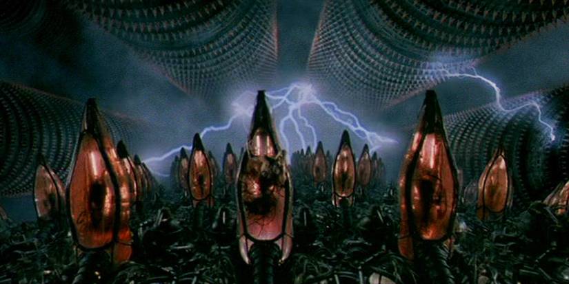 Resurrections Could’ve Fixed Matrix’s First Plot Hole (But Didn’t)