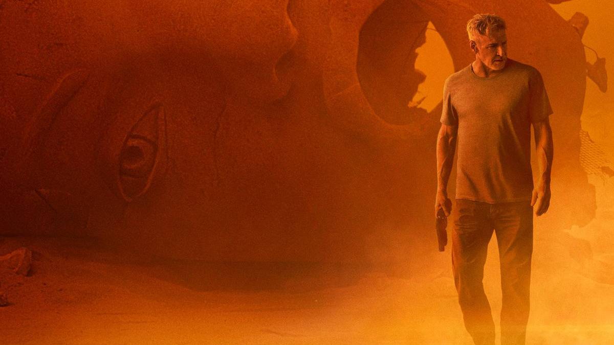 Blade Runner 2049 Posters Show Ford & Gosling