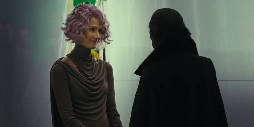 Why Holdo Wasn't A Bad Leader In Star Wars: The Last Jedi