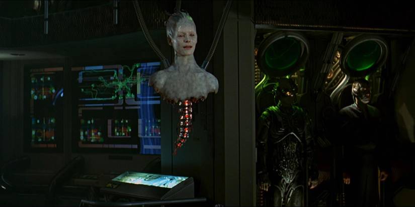 10 Weird Things About The Borg Queen's Body