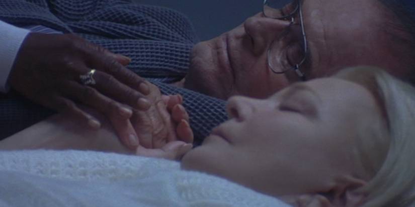 The Notebook Ending Explained: Alternate Streaming Version, Noah & Ally ...