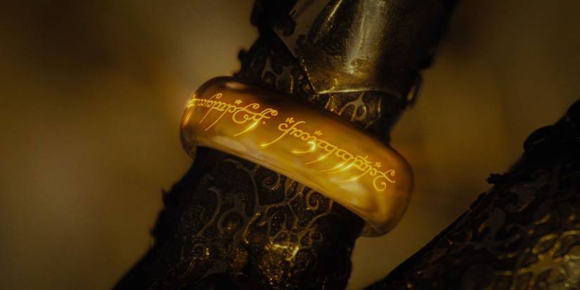 What The One Ring Actually Does In Lord Of The Rings (Powers Explained)