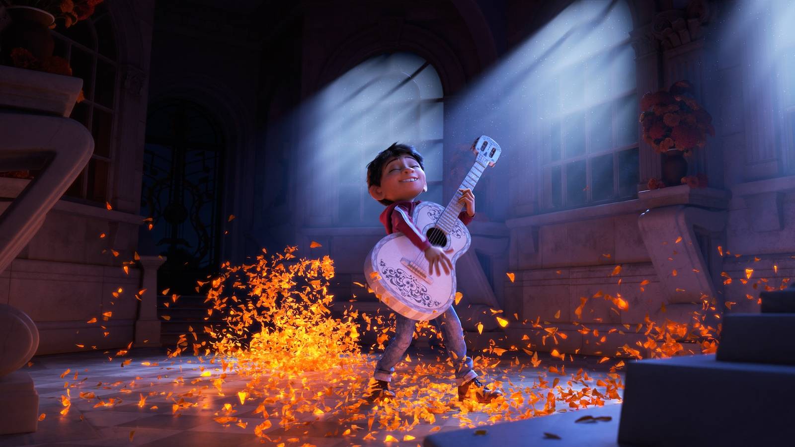 Coco Includes Toy Story & Finding Nemo Easter Eggs