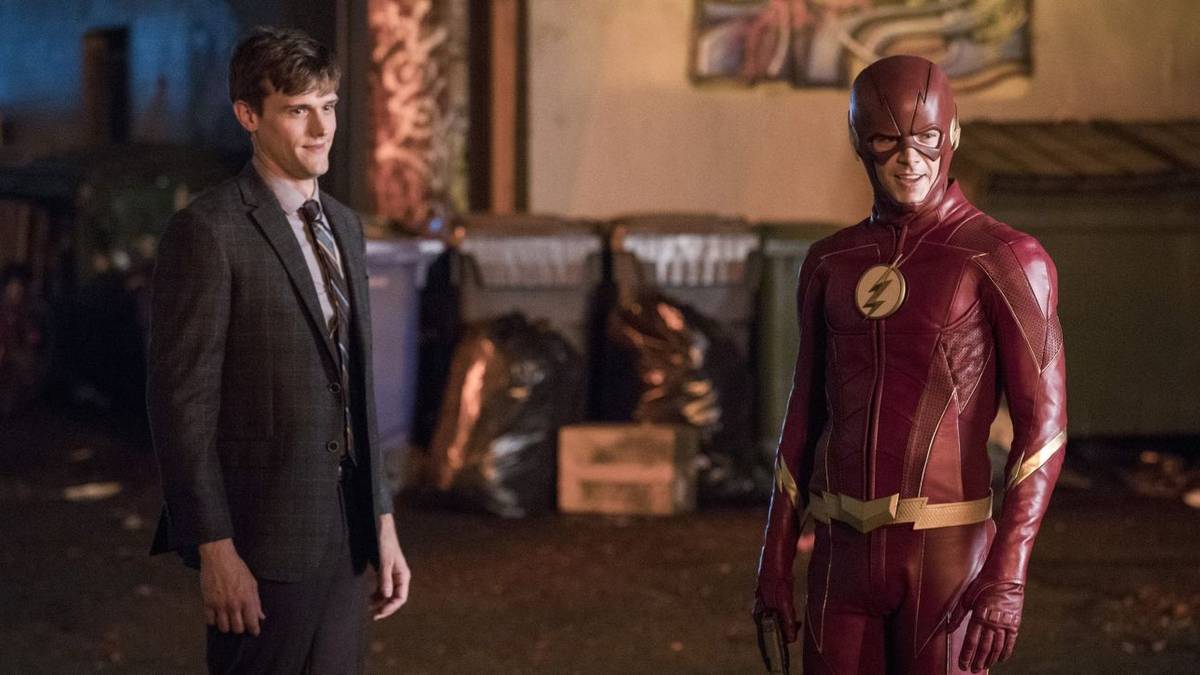The Flash: Elongated Man Explained