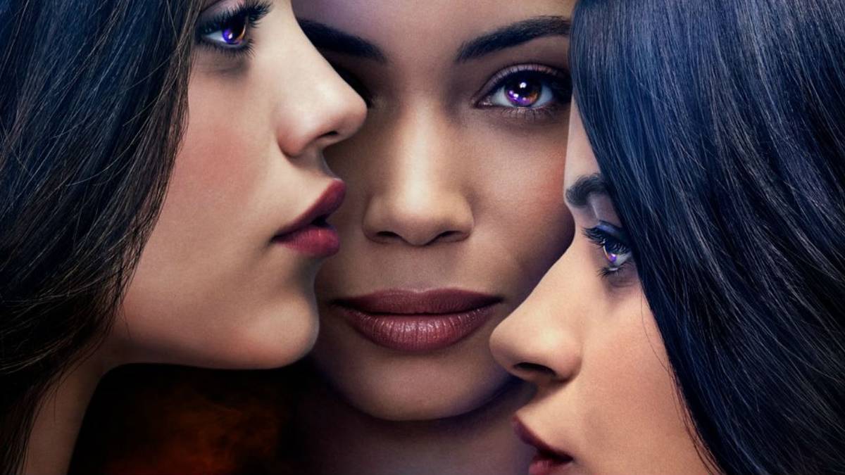 Charmed TV Reboot Explores Latinx Witchcraft & Women's Issues