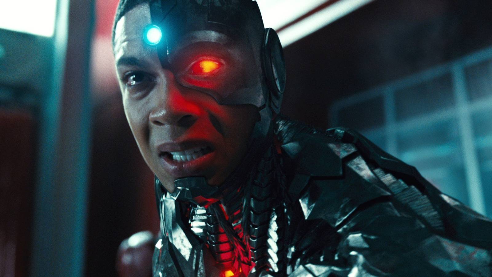 Cyborg Actor Wants Zack Snyder to Direct DCEU Solo Film