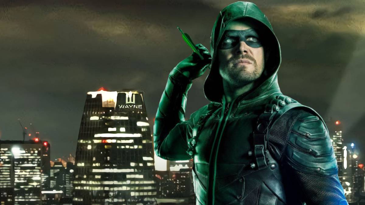 Arrowverse Crossover: Elseworlds Poster Features Wayne Tower