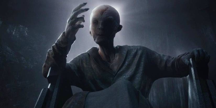 Star Wars: 20 Crazy Details About Snoke's Presence