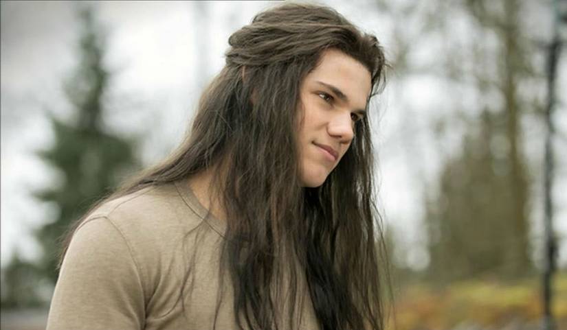 Twilight: 20 Wild Details Only True Fans Know About Jacob Black