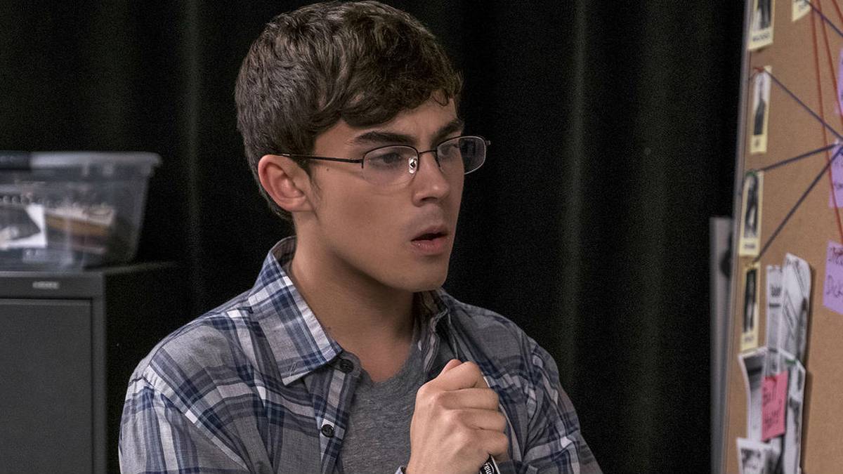 Veronica Mars Revival Casts American Vandal's Tyler Alvarez