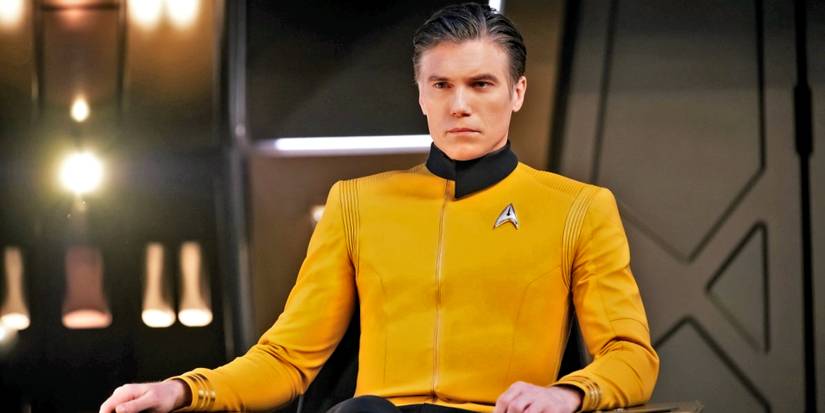 Captain Pike Explained: Who Is Star Trek: Discovery's Returning Character?