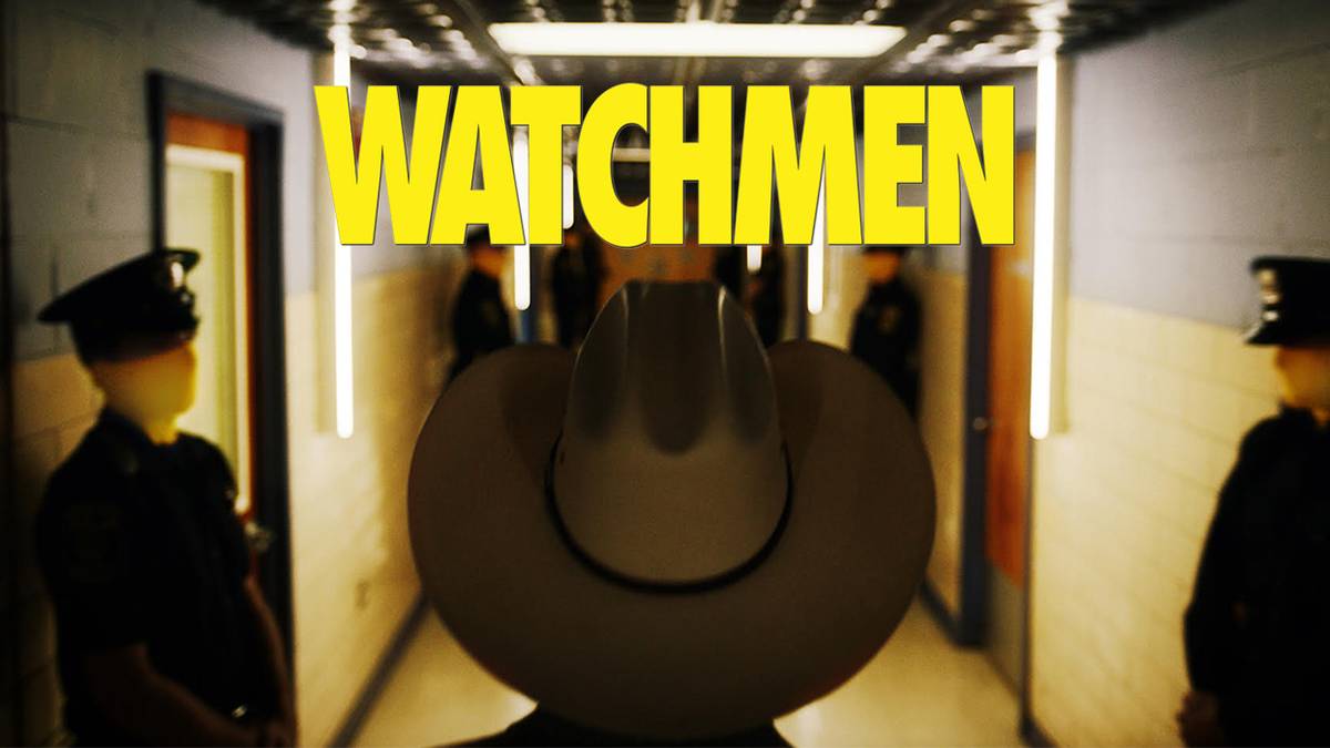 New Watchmen Footage Features Rorschach, Jeremy Irons, & Masked Police ...