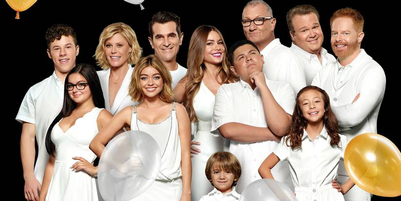 Modern Family's Mitchell & Luke Actors Reunite In Sweet Photo
