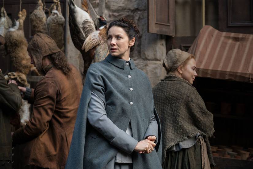 25 Weird Things Cut From Outlander (That Were In The Books)