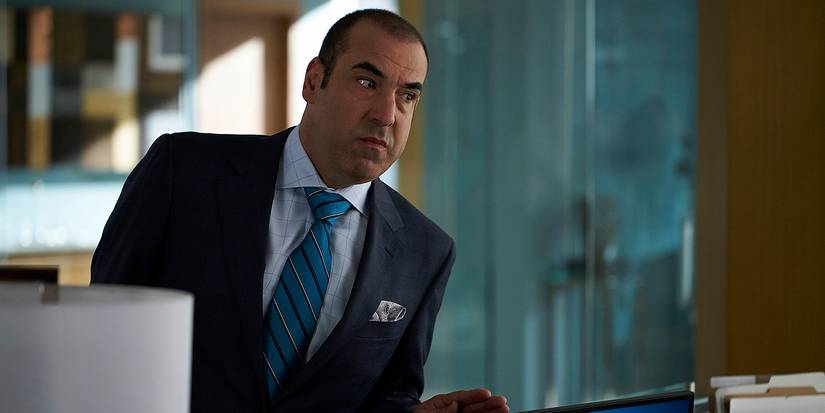 Suits LA Reveals A Major Update For Rick Hoffman's Louis Litt That ...