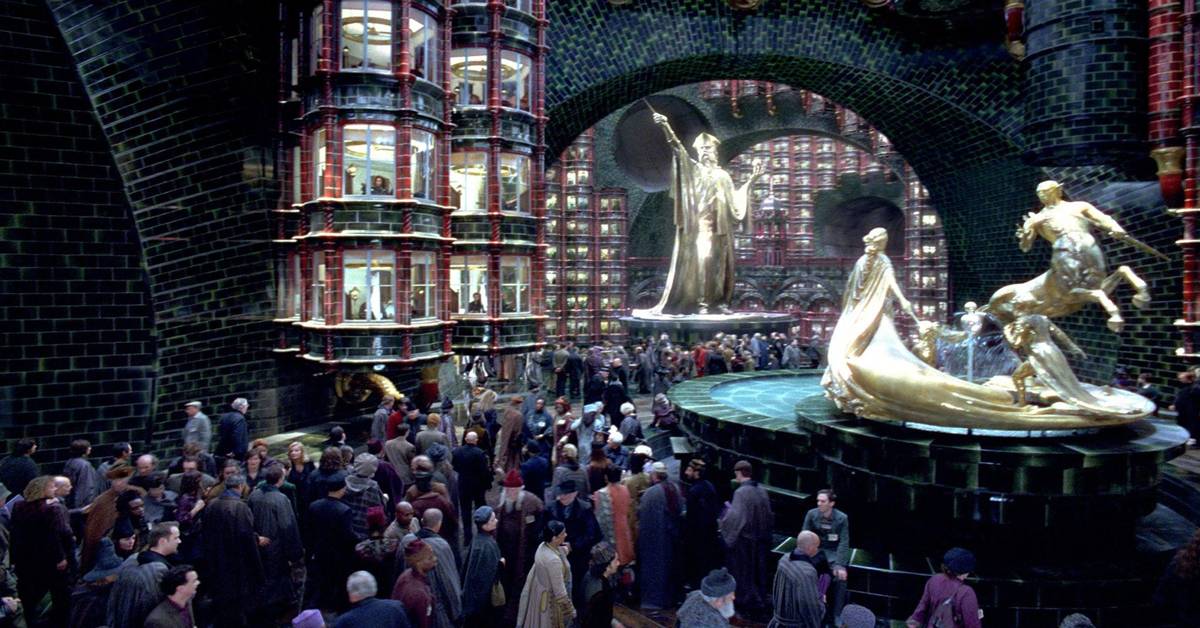 Harry Potter: 10 Things About The Ministry Of Magic The Movies Leave Out