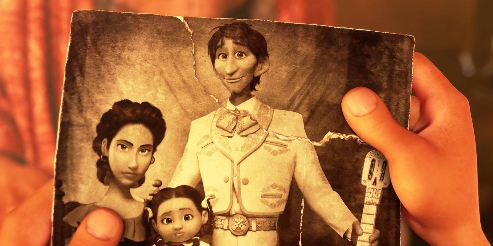 Coco: Hector's Murder Is Pixar's Darkest Scene