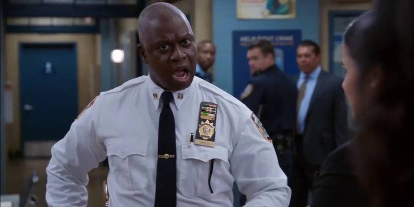Brooklyn Nine-Nine: 10 Facts Only Die-Hard Fans Know About The Show