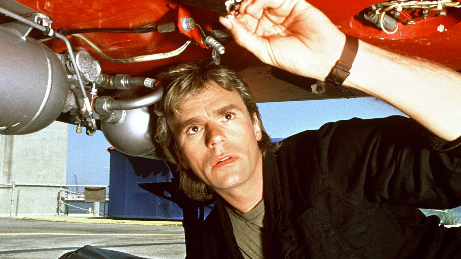 MacGyver: The 10 Best Things He's Built From Nothing