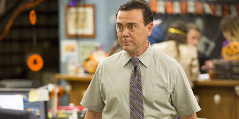 Brooklyn Nine-Nine: 10 Funniest Facts About The Boyle Family