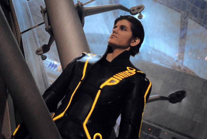 The 10 Best Tron Cosplays