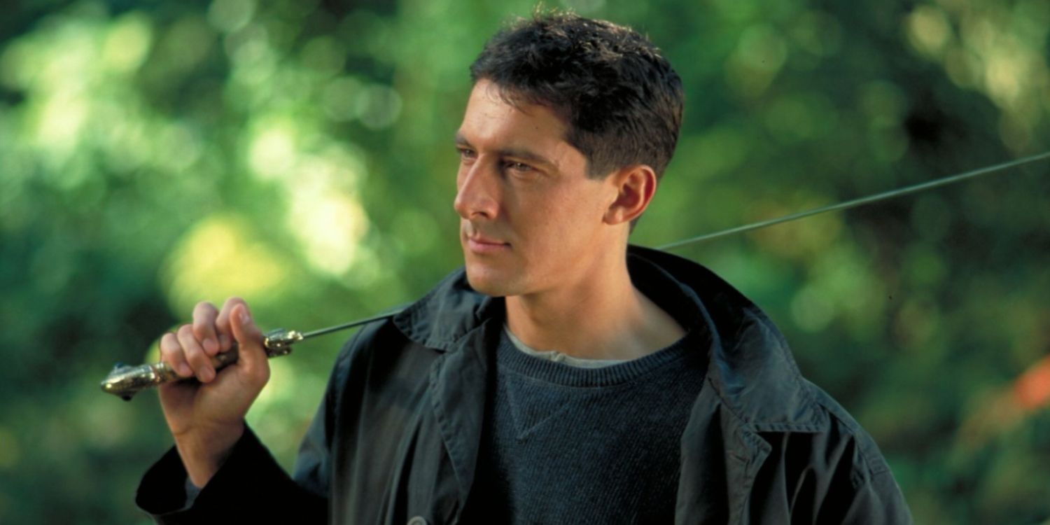 Highlander: The Oldest Immortal Methos Explained | Screen Rant