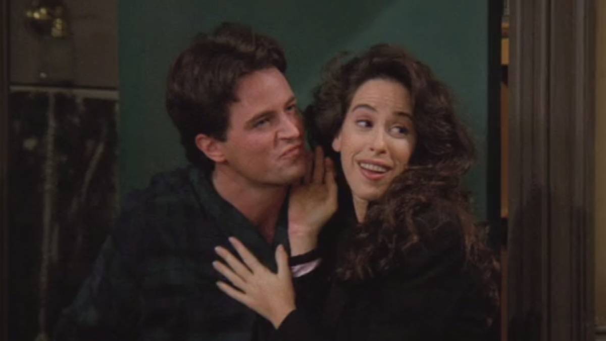 Friends: 10 Reasons Chandler & Janice Were Doomed From The Start