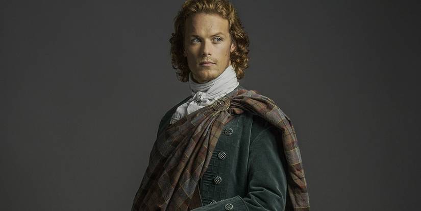 Outlander: 10 Hidden Details About Jamie's Costume You Never Noticed