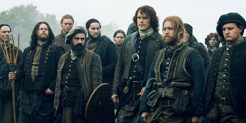 Outlander: 10 Hidden Details About Jamie's Costume You Never Noticed