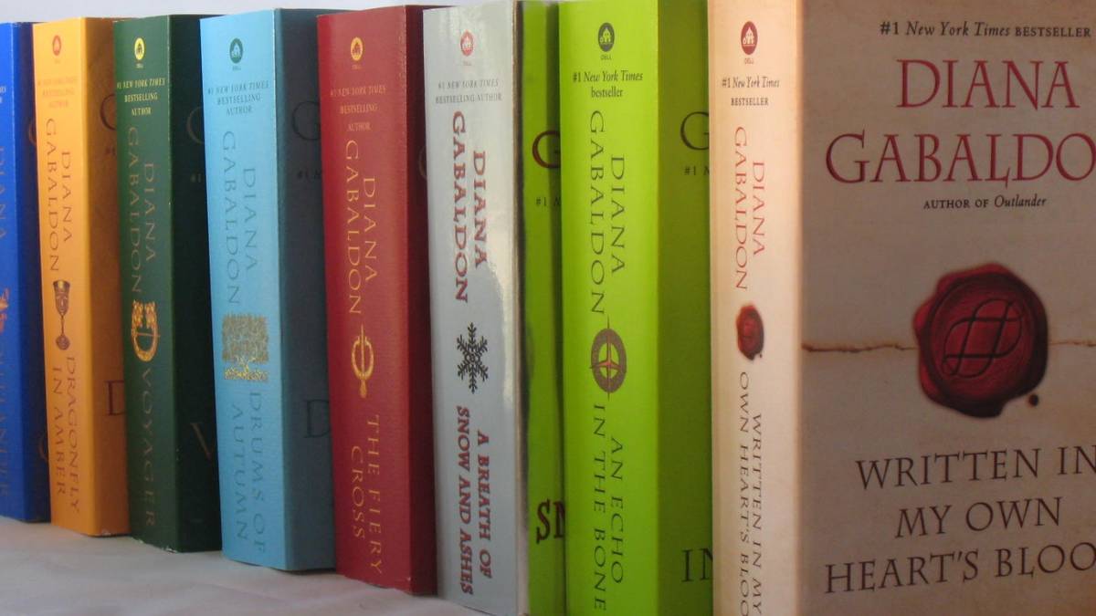 Every Outlander Book Ranked (According To Goodreads)