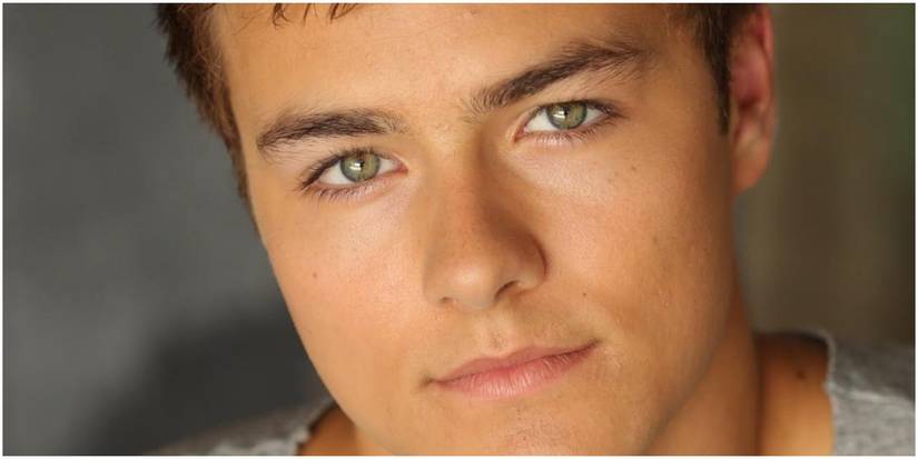 Girl Meets World: 10 Hidden Details About The Main Characters Everyone ...