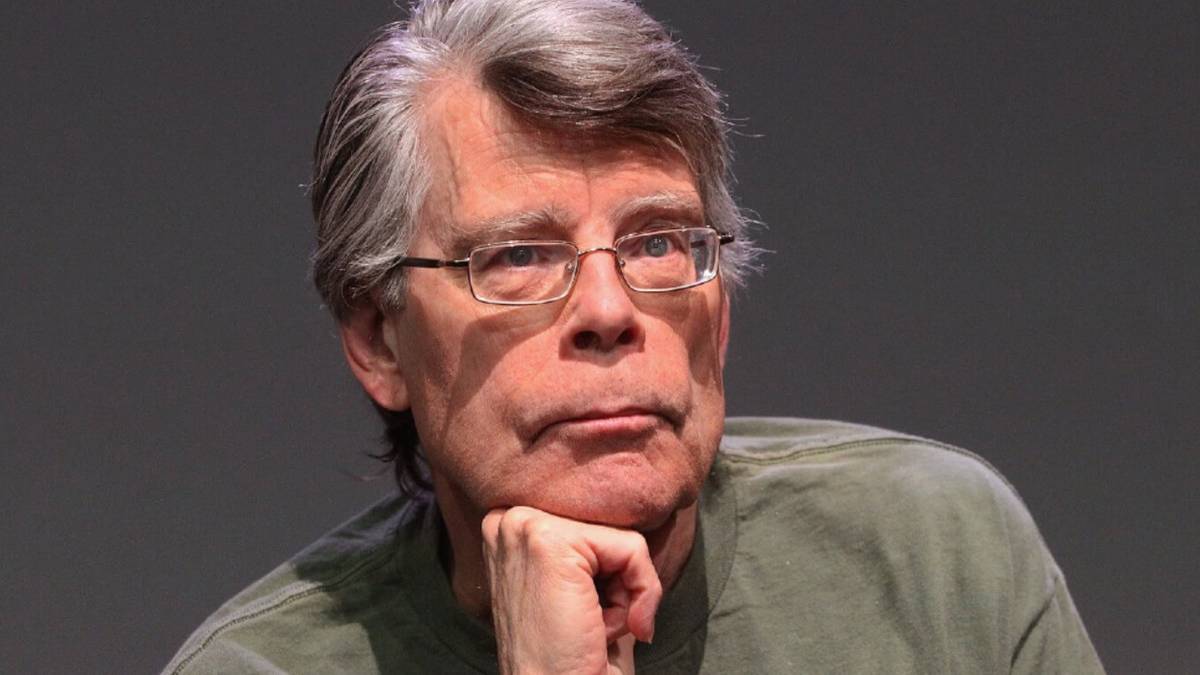 Stephen King's Pseudonym Explained (& Where He Used It)