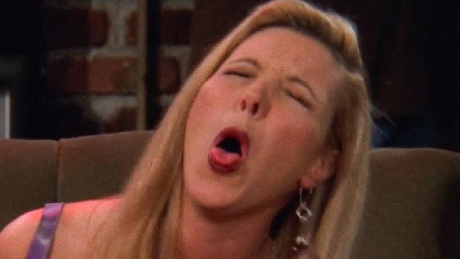 Friends: 10 Phoebe Memes That Are Almost Too Funny