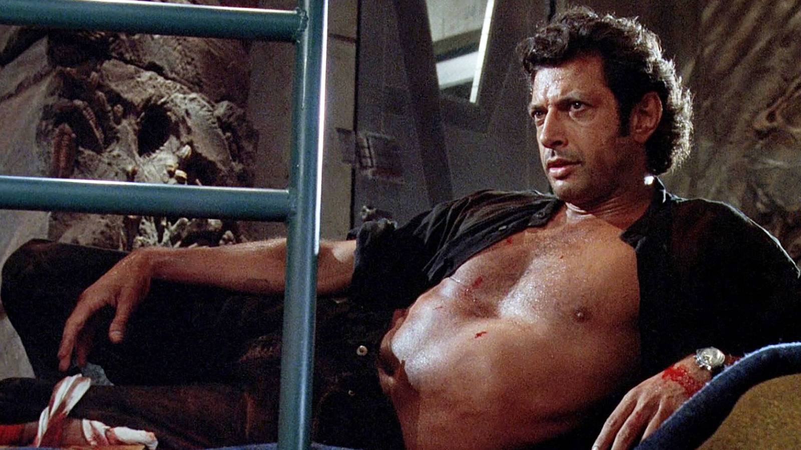 Steven Spielberg & Jeff Goldblum Changed 1 Jurassic Park Book Detail To ...