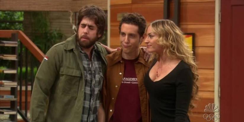 The Joey Show: 10 Inconsistencies Compared To Friends
