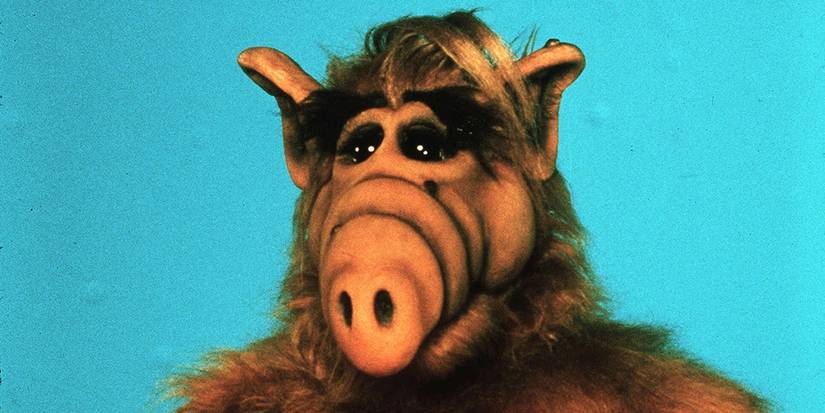 5 Sitcoms From The 80s That Are Way Underrated (& 5 That Are Overrated)