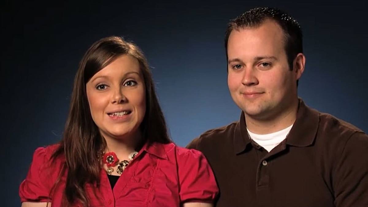 19 Kids And Counting: Anna Duggar Gives Birth To Baby Girl